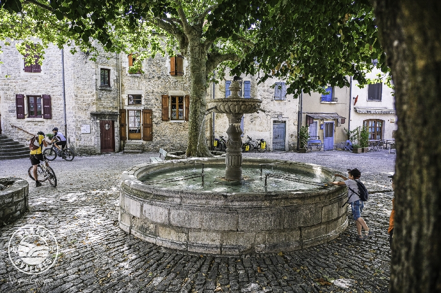 Tourisme plateau du Larzac – Vacances et visites sur le Larzac ...